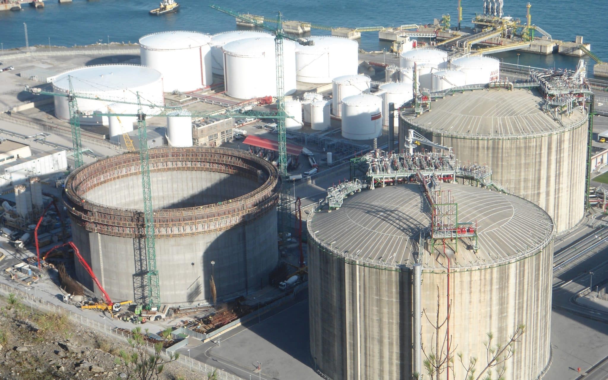 Planta regasificadora GNL Bahía de Bizkaia Gas (3º tanque) - Sener