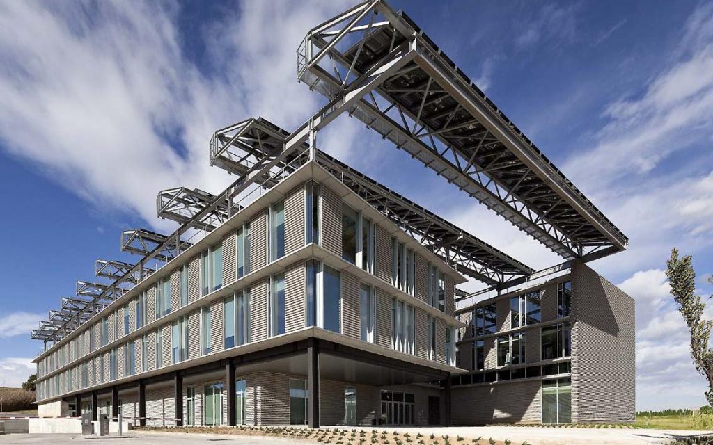 Sener en España: contacta con nosotros